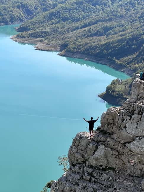Tirana/Durres: Bovilla Lake, Kruja Castle & Gamti Mnt Tour - Refresh and Explore