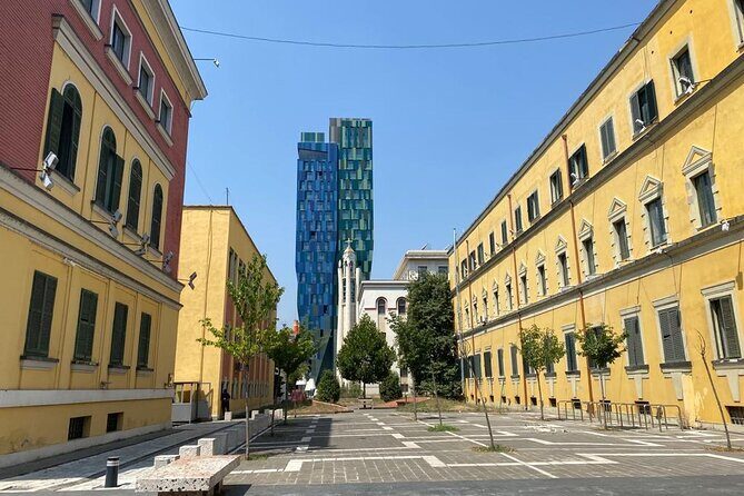 Tirana Express Walking Tour - Essential of the Albanian Capital - A Detailed Look at the Itinerary
