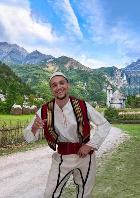 Tirana: Traditional Photoshoot in Albanian Costumes - Introduction