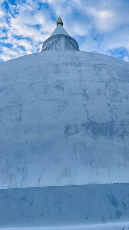 Tissamaharama: private Tuk Tuk Tour & Kataragama Temple - Transportation and Logistics