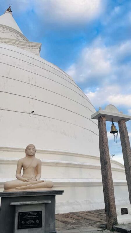 Tissamaharama: private Tuk Tuk Tour & Kataragama Temple - FAQ