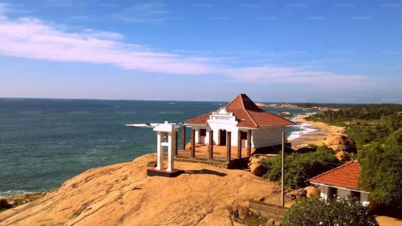 Tissamaharama: Temple Tour by Tuk-Tuk with Guide - Who Should Consider This Tour?