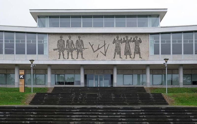 Tito and Yugoslavia - short Belgrade tour (by car) - Introduction: A Compact Journey into Yugoslavia’s Past