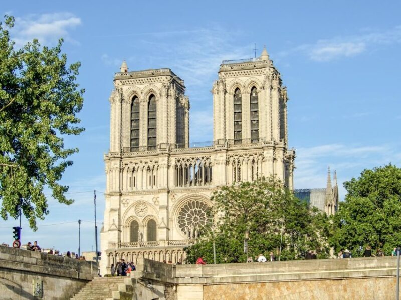 To Paris from Le Havre Port: one day private round tour - Key Points
