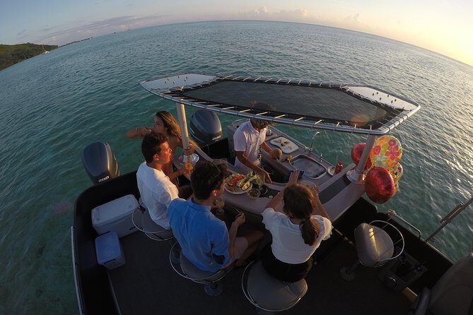 Toa boat Bora Bora Private Sunset On Entertainer Bar Boat - What Makes This Tour Unique?