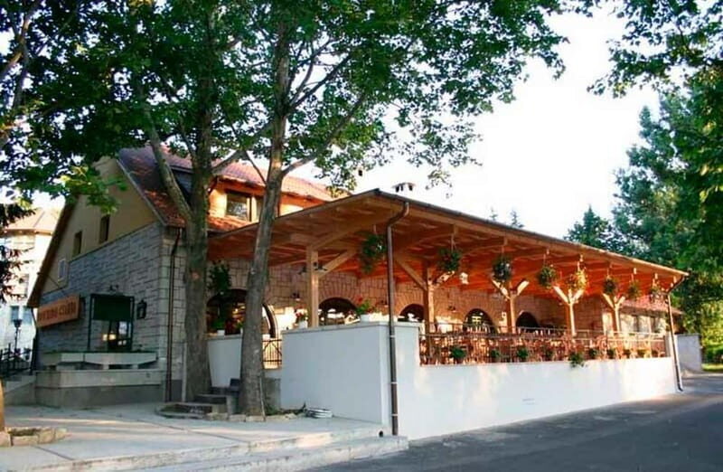 Tokaj Private Tour With Local Lunch From Budapest - Key Points