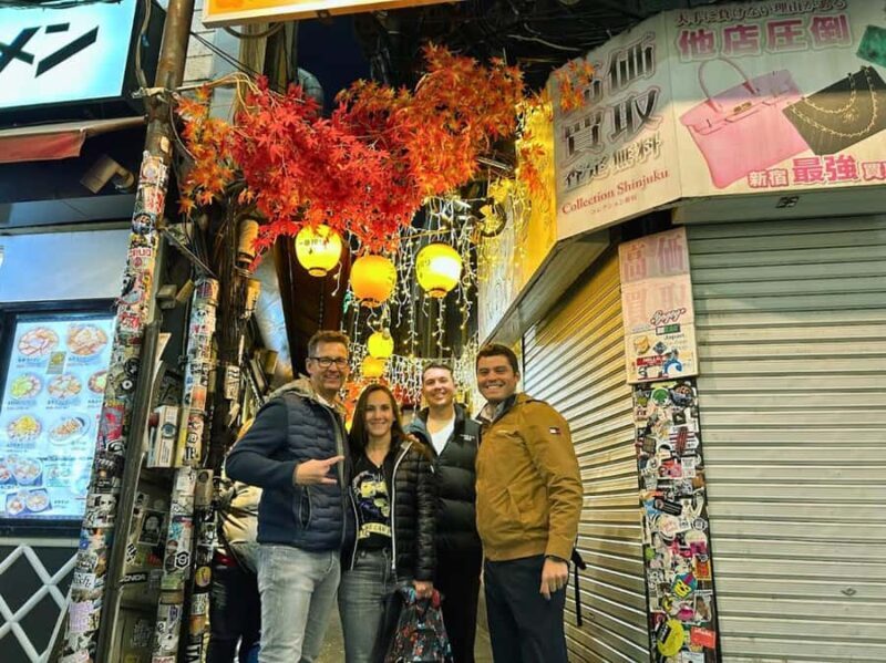 Tokyo: 4 Hours Shibuya - Shinjuku Night Tour - Authenticity and Hidden Gems