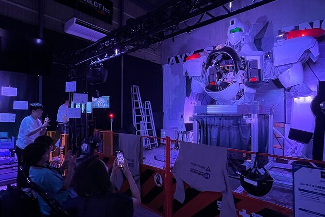 Tokyo 5 Hour Private City Tour & 5meter Giant Robot Piloting Tour - Key Points