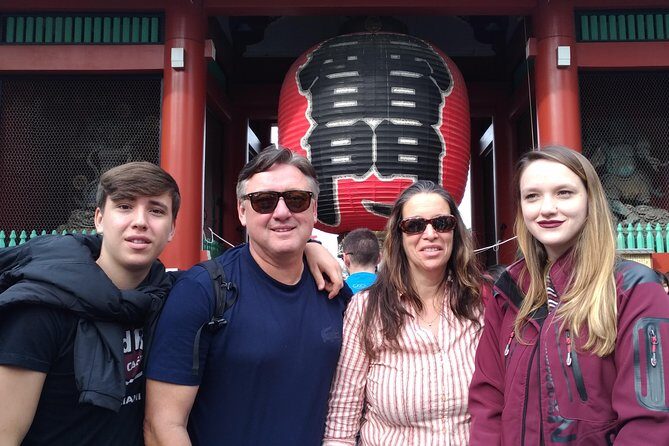 Tokyo 6 h Private Guided Tour & Japanese Sweets Making Experience - Meiji Shrine & Yoyogi Park – Modern Serenity