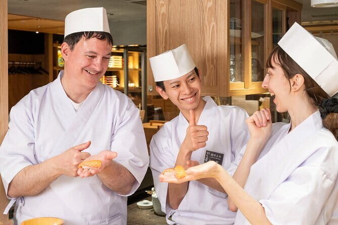 Tokyo 6 hr Private Guided Tour and Sushi Making & Sake Pairing - Key Points