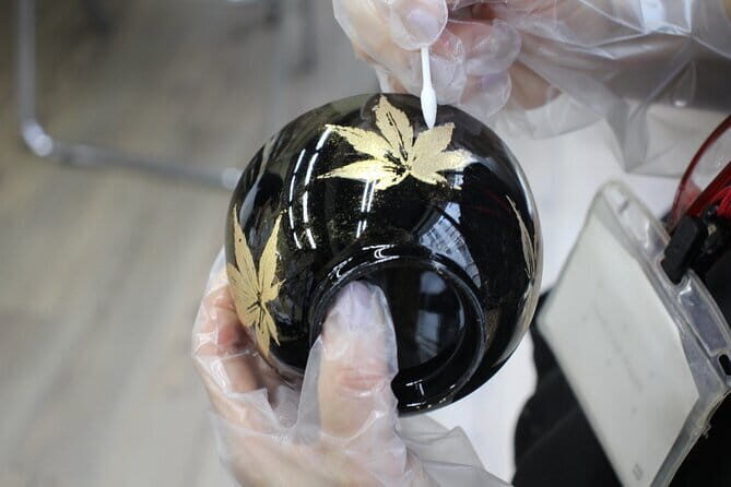 Tokyo 6hr Private Guided Tour & Maki-e Experience - What does the price really mean?