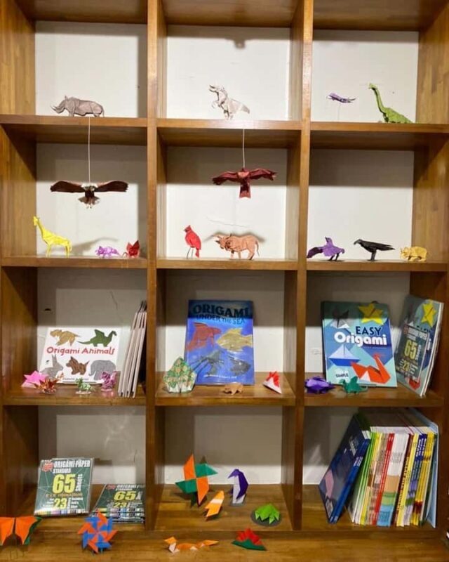 Tokyo 6hr Private Tour & Tablet Guided Origami Experience - Who Should Consider This Tour?