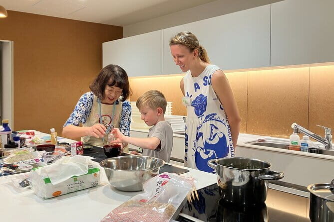 Tokyo 7hr Private Guided Tour & Sushi Roll Making Experience - A Practical Breakdown of the Itinerary