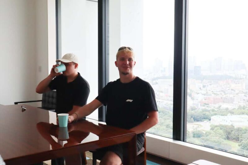 Tokyo: Akasaka Guest House & Imperial Residence Tour - Itinerary Breakdown: What to Expect