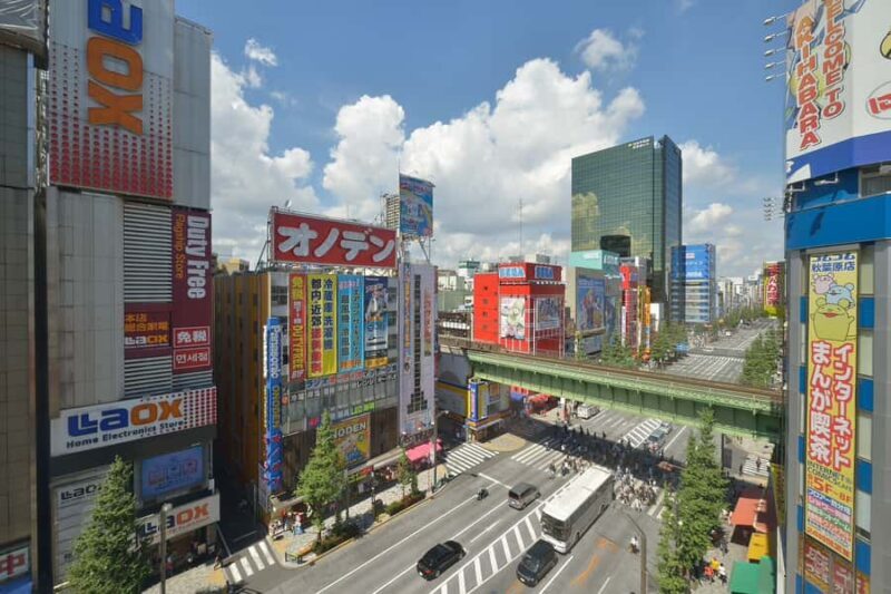 Tokyo: Akihabara 2-Hour Guided Walking Tour - Detailed Breakdown of the Itinerary