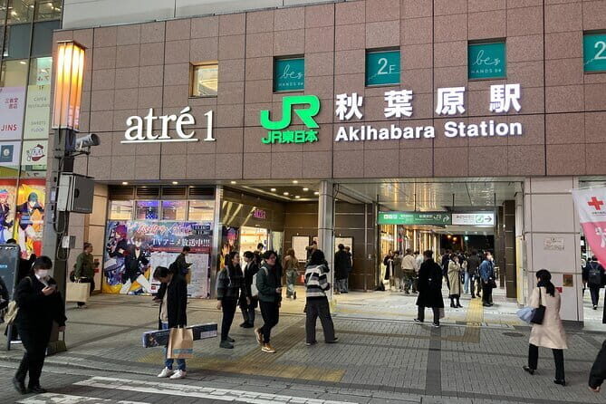 Tokyo Akihabara Anime Manga Video Games and Hidden Gems Tour - The Practical Side: What the Tour Offers and What it Doesn’t