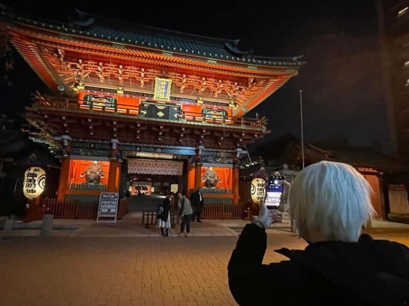 Tokyo: Akihabara Cosplay Walking Tour with Local Guide - Discovering Akihabara in a Fun and Friendly Way