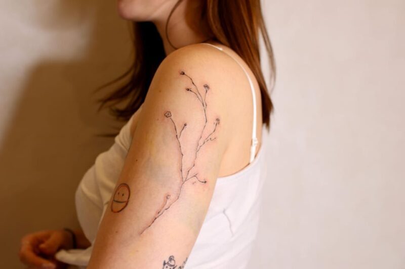 Tokyo: Anime, Manga or Kanji Tattoo in a Modern Salon - A Well-Designed Modern Tattoo Studio in Tokyo