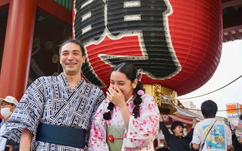 Tokyo: Asakusa Kimono Rental Experience - Walking Through Asakusa & Sensoji Temple
