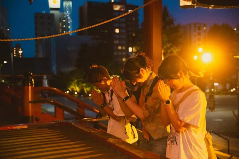 Tokyo: Asakusa Photogenic Night Walk with 1 drink - FAQs