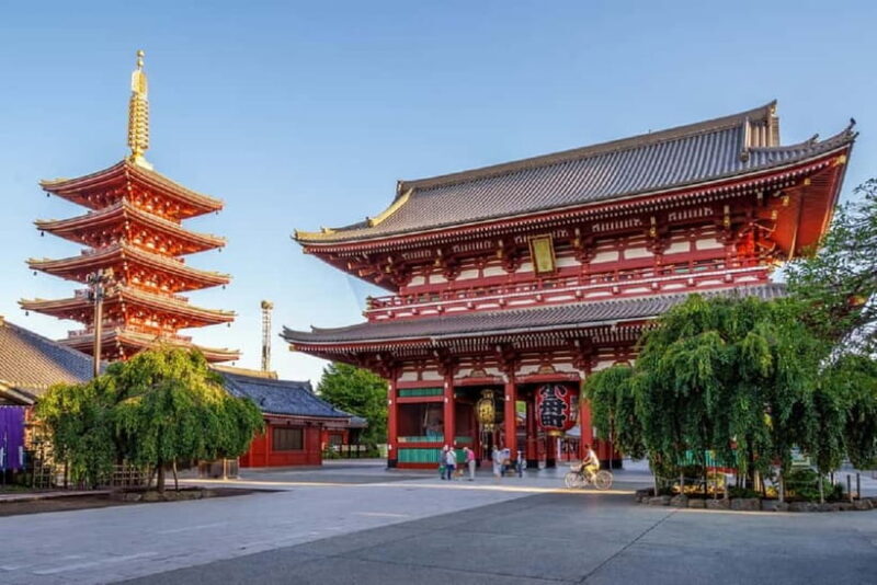 Tokyo: Asakusa Shrine and Yanaka Cemetery Guided Tour - Key Points