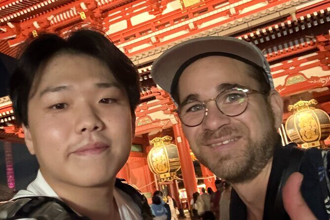 Tokyo: Asakusa Walking Tour with Local guide and Photographer - What Travelers Are Saying