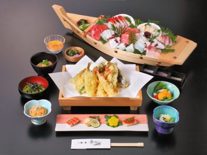 Tokyo Bay: Traditional Japanese Yakatabune Dinner Cruise - Who Will Love This Tour?