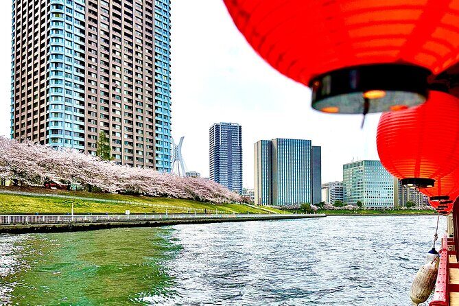 Tokyo Bay Yakatabune Cruise with Traditional JapaneseShow Drinks - An In-Depth Look at the Tokyo Bay Yakatabune Cruise