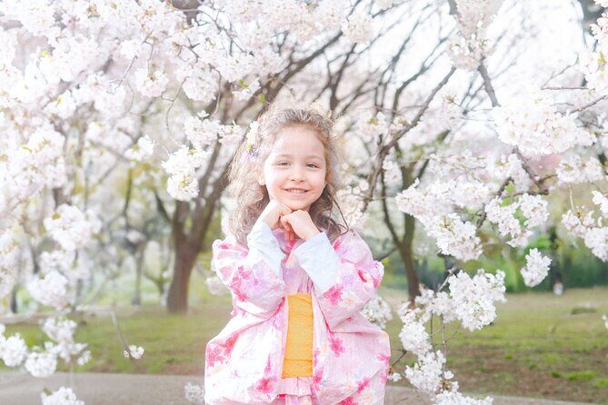 Tokyo City Travel Photoshoot with Professional Photographer - Key Points