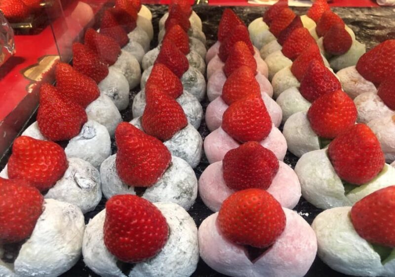 Tokyo: Classic Tsukiji Food Tour - Key Points