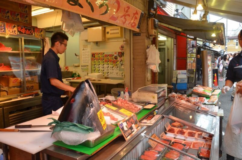 Tokyo: Classic Tsukiji Food Tour - Who Should Consider This Tour?