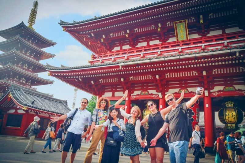 Tokyo Customized Private Tour: See Top Attractions in 1 Day - Walking and Traveling Through Tokyo