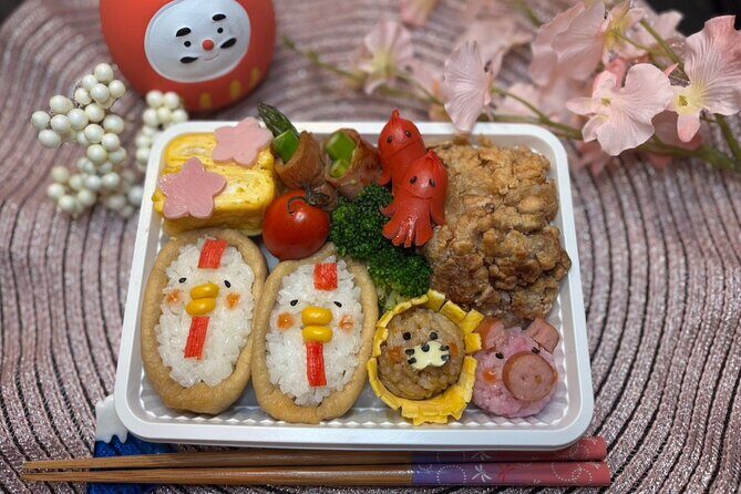 Tokyo : Cute Character bento making experience. Kyaraben workshop - Introduction