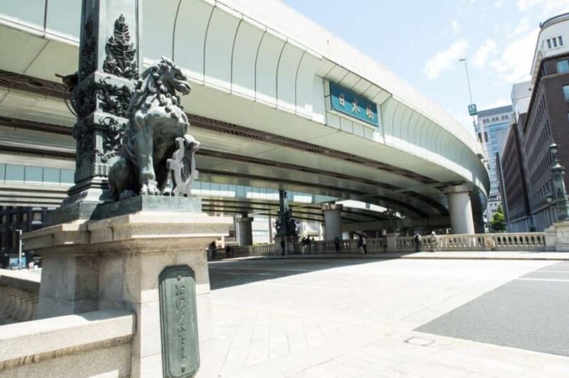 Tokyo: Deep history Nihonbashi Walking Tour with Guide - Discover Tokyo’s Past: A Walk Through Nihonbashi with a Guide