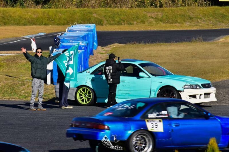 Tokyo: Drift Practicing Lesson by Instructor (friendly) - Setting the Scene: What to Expect