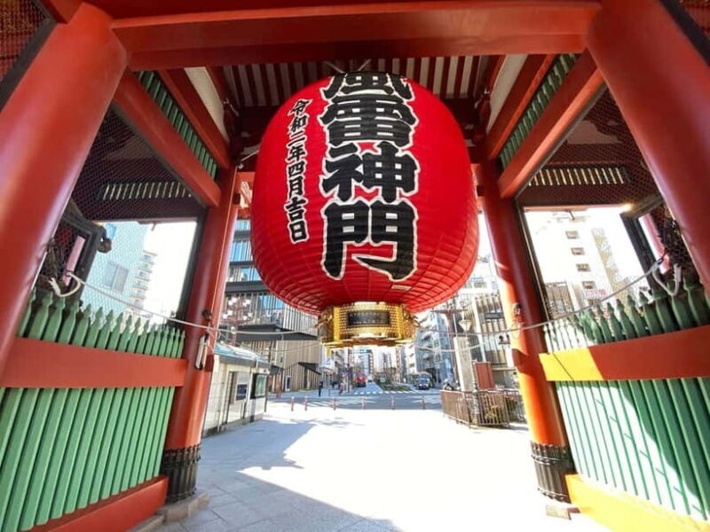 Tokyo: Food Tour in Asakusa (13 Dishes and 4 Eateries) - Starting Off at Sensoji Temple and Nakamise Street
