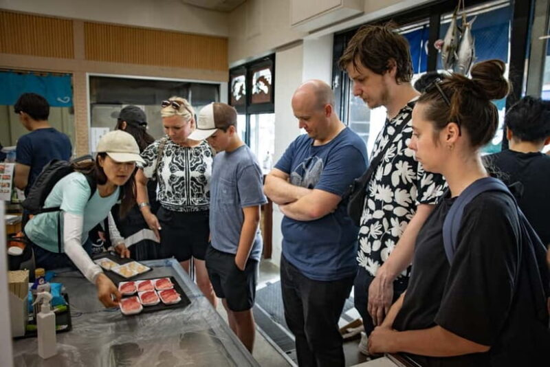 Tokyo: Food Tour Taste Fresh Delights at Tsukiji Market - Practical Details and Tips