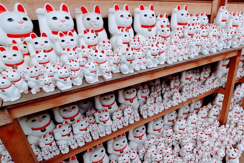 Tokyo: Gotokuji Temple and Shimokitazawa Day Tour - Exploring Gotokuji Temple: The Birthplace of the Maneki Neko