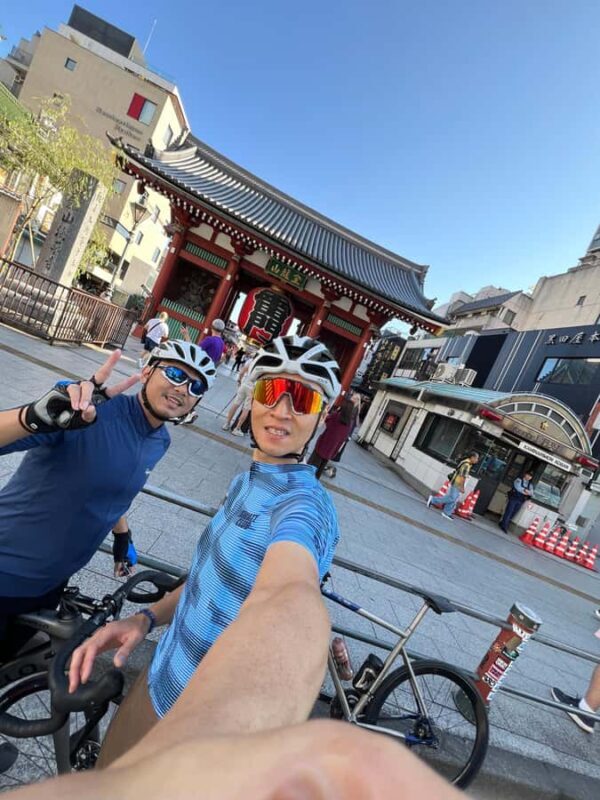 Tokyo: Guided Bike Tour with English/Italian speaking rider - Key Points