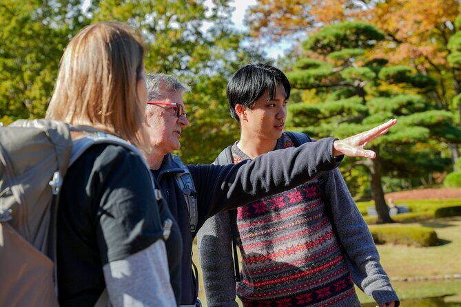 Tokyo Imperial Palace with Kagurazaka Alley Tour - A Closer Look at the Tokyo Imperial Palace with Kagurazaka Tour