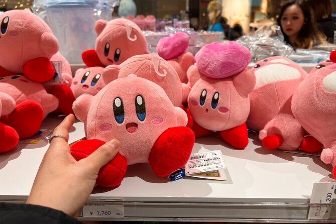 Tokyo: Japanese anime stores with ramen lunch in Shibuya - What Travelers Say (Based on available reviews)