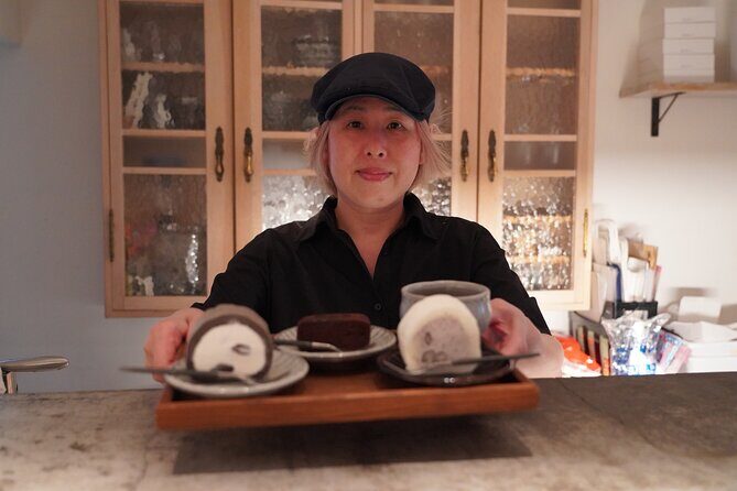 Tokyo Local Foodie Adventure near Roppongi - Key Points