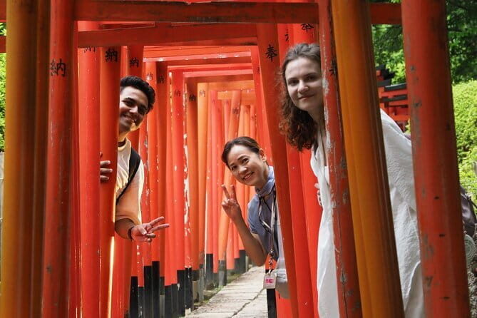 Tokyo: Locals Secret Shrine Tour // Walk with a Guide - Practical Tips for Participants