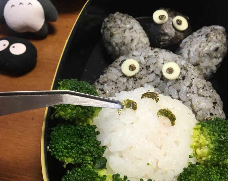 Tokyo: Making a bento box with cute character look - Authenticity and Cultural Value