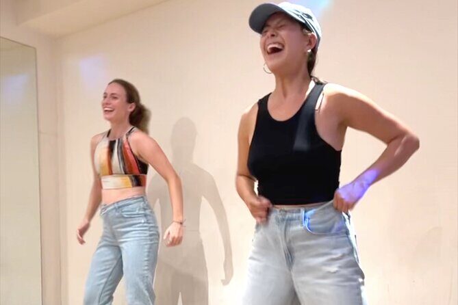 Tokyo Morning Shuffle Dance & Breakfast with a TikTok Star - Practical Details and Tips