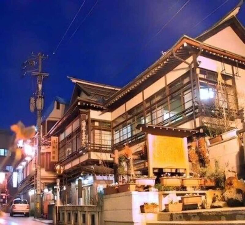 Tokyo: Nagano Togakushi Shrine, Sake & Zenkoji Tour - Key Points
