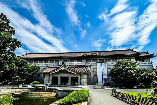 Tokyo National Museum & Ueno Park Private guided tour - Key Points