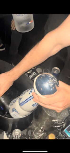 Tokyo NIGHT CLUB TOUR with a VIP Table & Drinks with Dinner - Authentic Experiences that Make a Difference