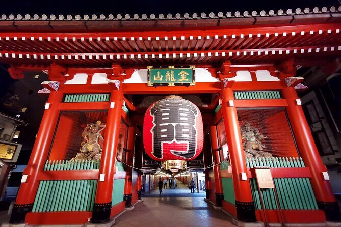 Tokyo Night Photo Spots Tour With Local Japanese Guide - Who Should Consider This Tour?