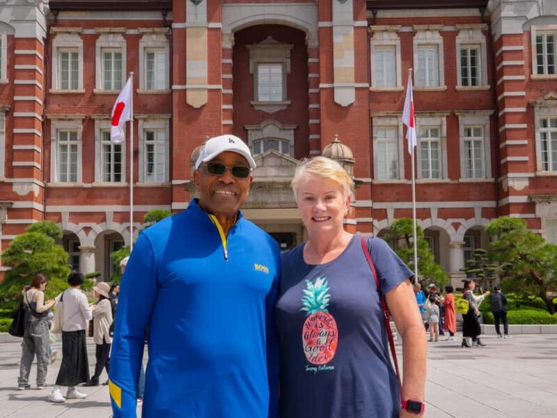 Tokyo Private Local Walking Tour (Must See Places in 1 Day) - Key Points